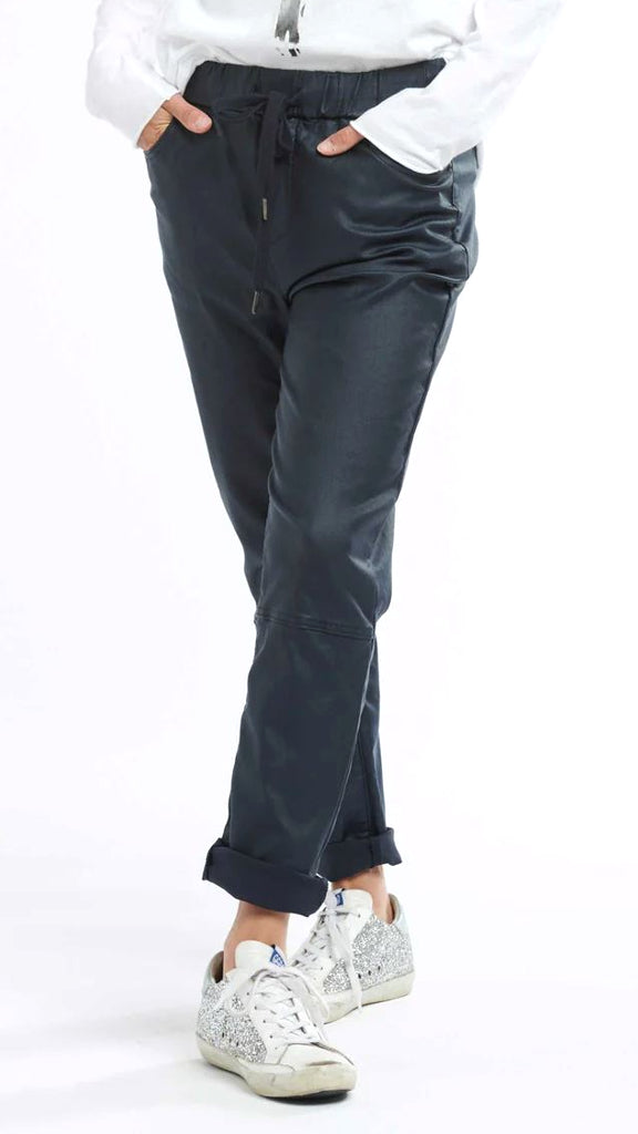 Italian Star Jeans - Your Ultimate Sizing Guide - Zabecca Living