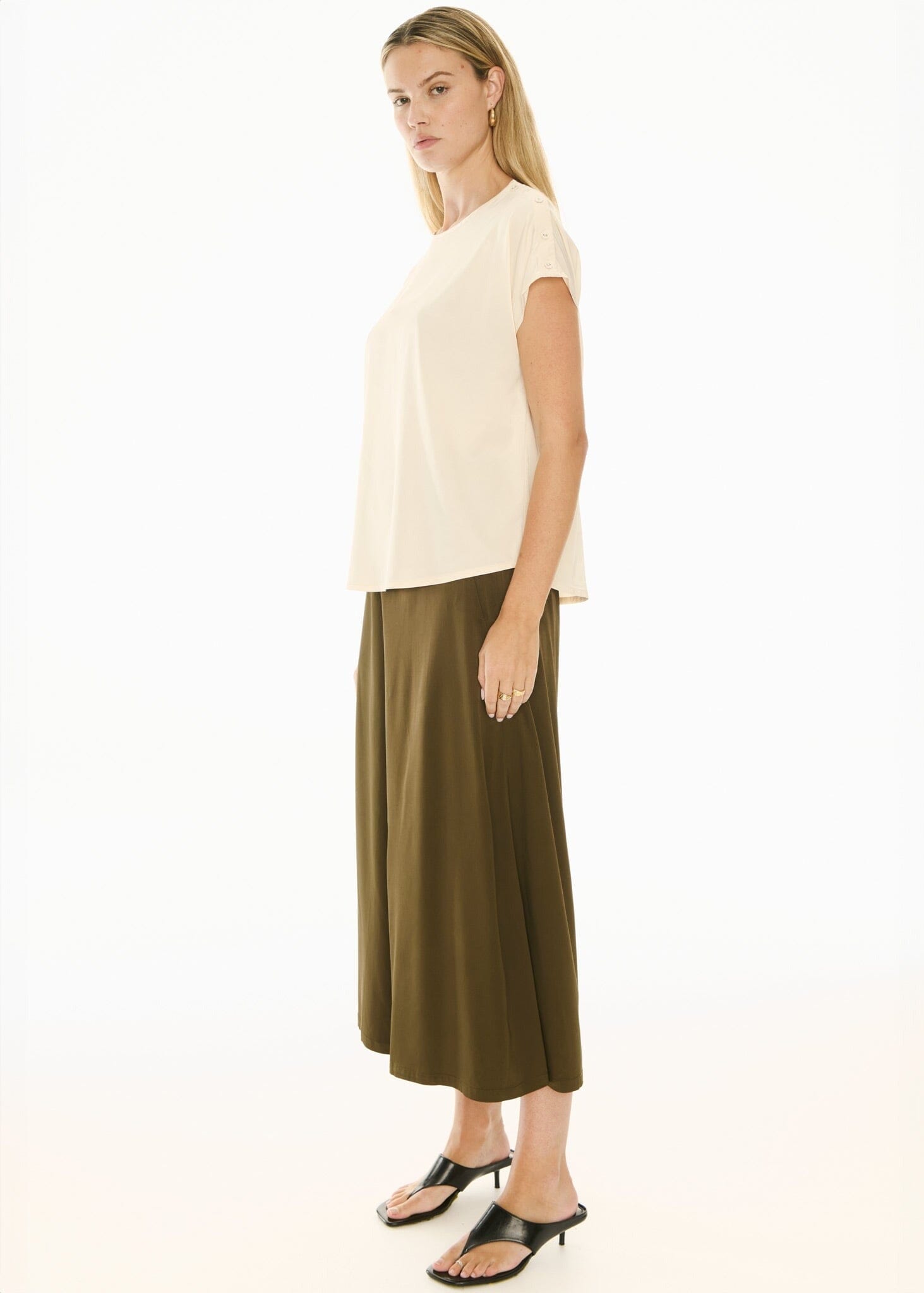 POL | Buy Women’s Knitwear Online | Zabecca Living