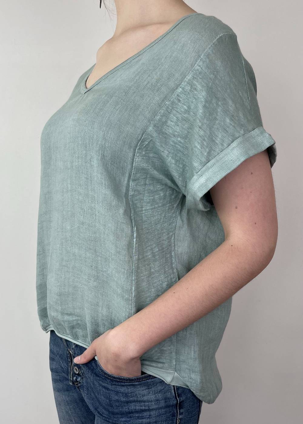Talia Benson | Italian Linen Clothing | Zabecca Living